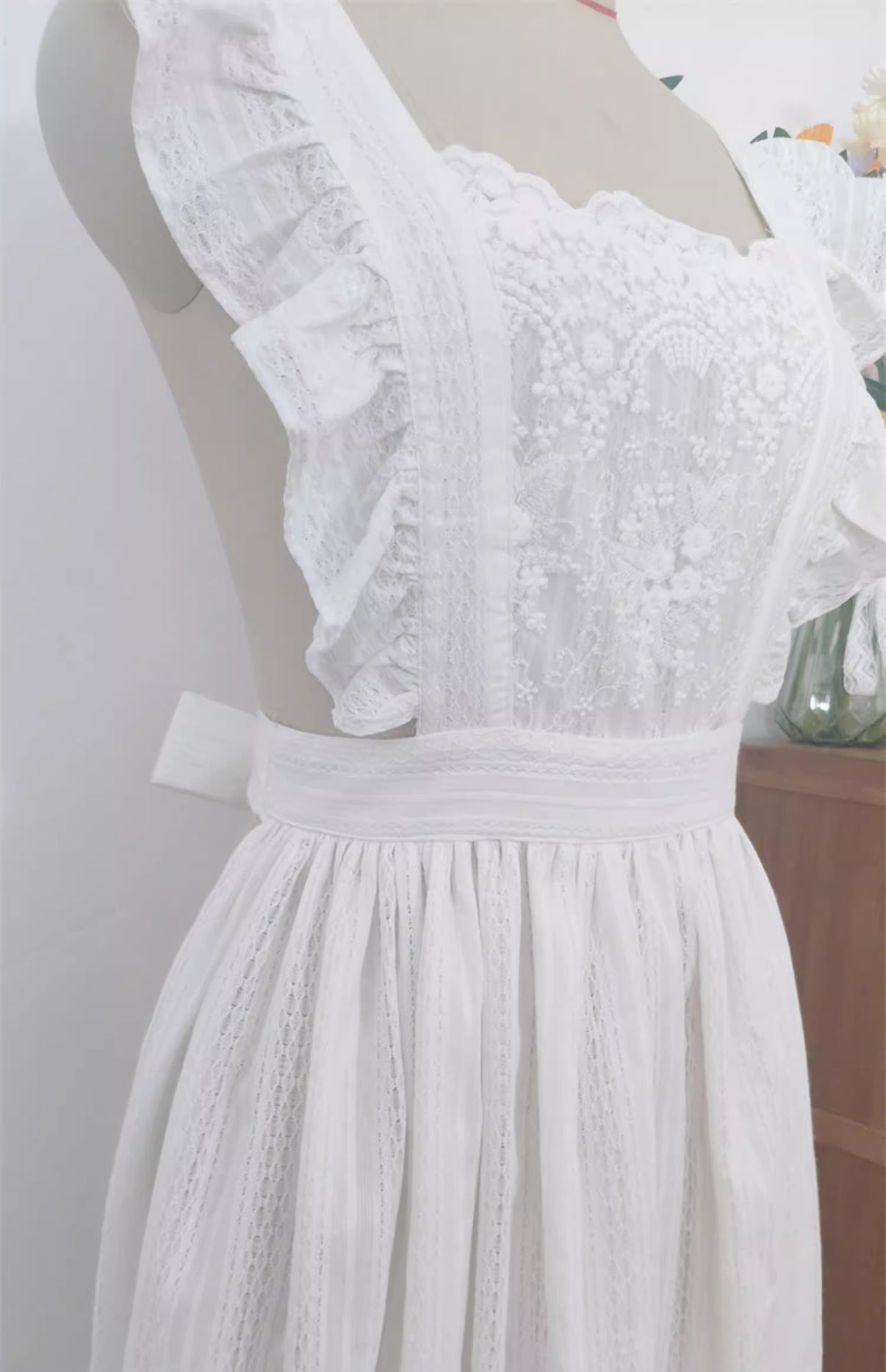 Cottagecore Embroidered Cotton Apron – Retro Fairy